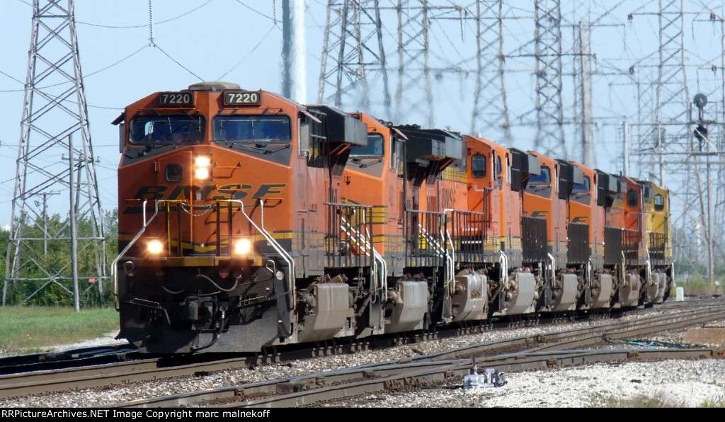 BNSF 7220
